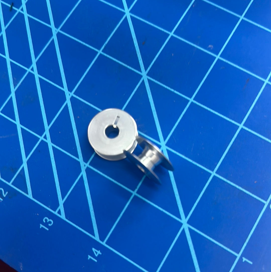 Bobbin SPULE - Alu Genuine PFAFF 591, 1591 — Ban Soon Sewing Machine ...