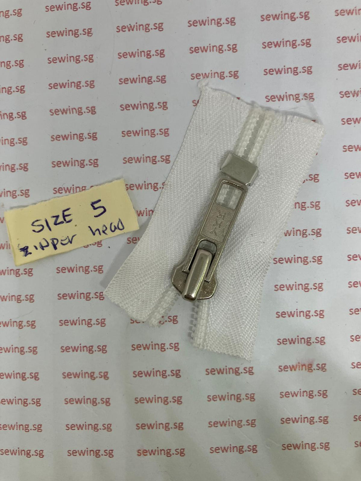 Zip Head; Auto Lock Zipper head; Size 5. — Ban Soon Sewing Machine Pte Ltd