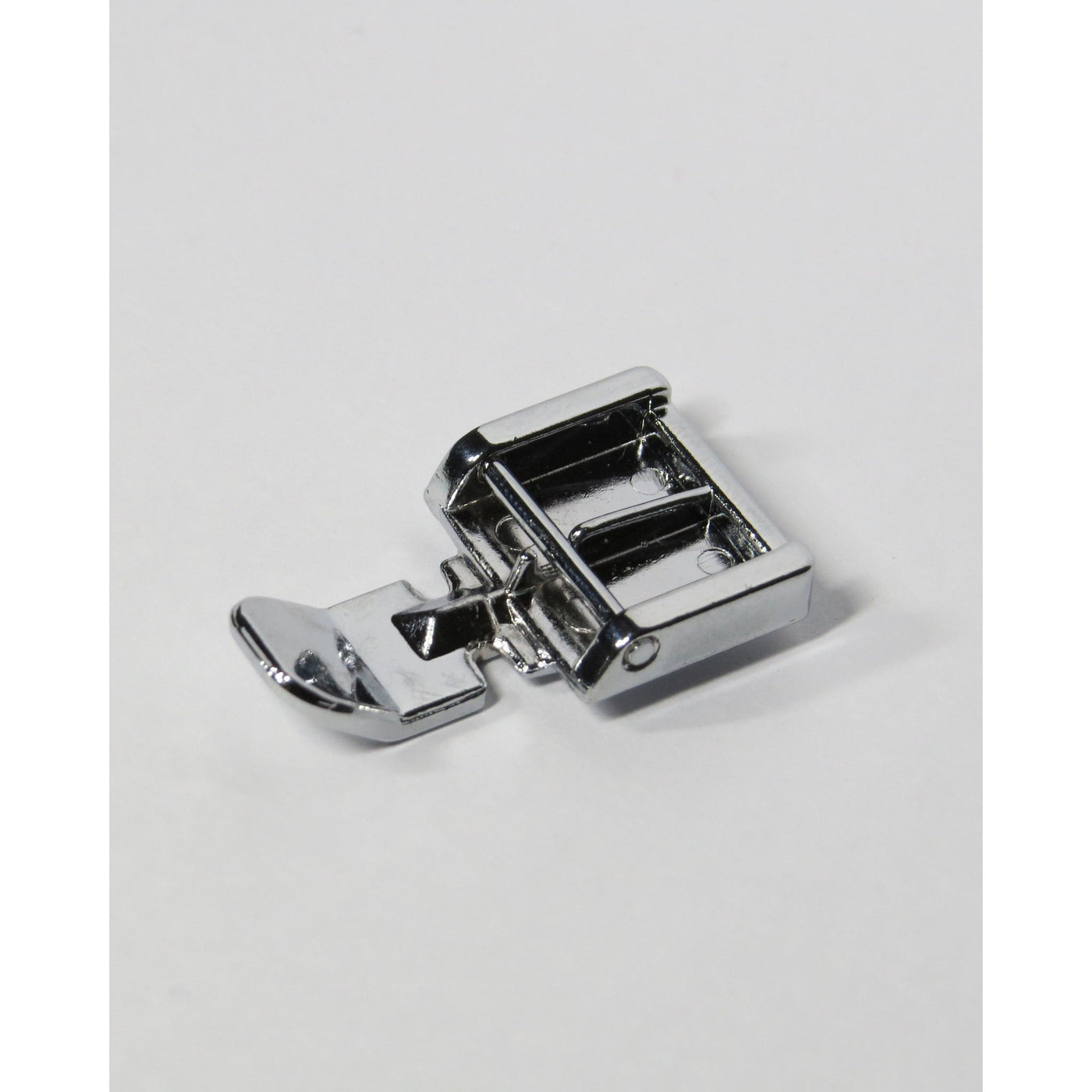 Zipper Foot Universal — Ban Soon Sewing Machine Pte Ltd