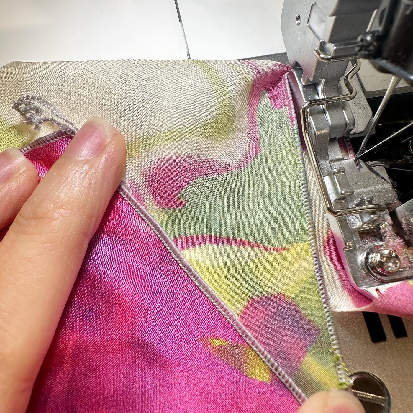 Overlock Polytex Thread for Sensitive Skins or for baby clothings. Bes ...